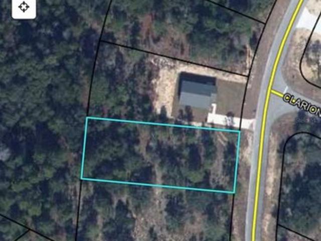 Janet Cir, Chipley, FL 32428