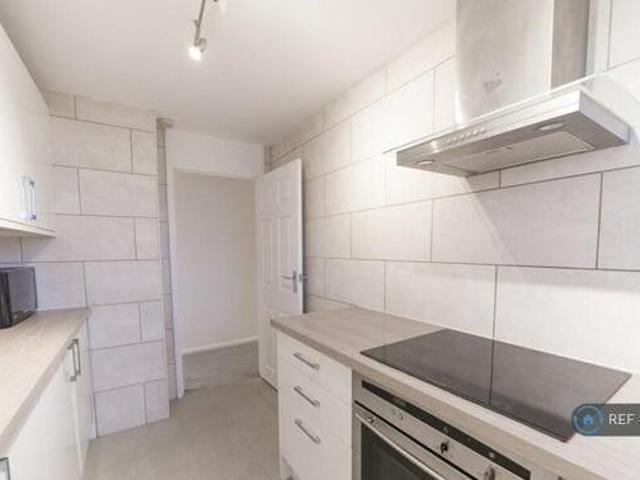 Janson Close, Stratford, 3 Bedroom Flat