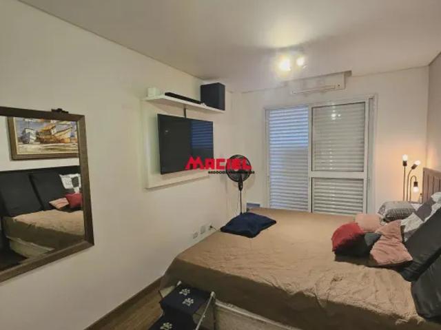 JAB Apartamento á venda com 156 metros quadrados com 3 quartos