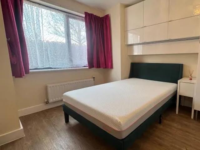 Jack Dimmer Close, Lonesome, London, SW16 5BU, United Kingdom | 1 bed apartment for rent #165451714 | Rentberry