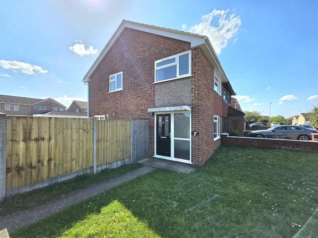 Jacklin Drive, Rushey Mead, Leicester LE4, 3 bed semi detached house to rent, £1,300 pcm | PrimeLocation