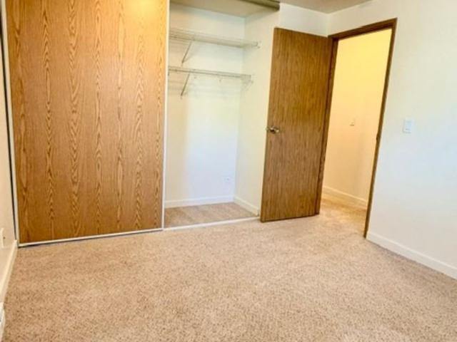 Jackson Greens 2 Bedroom Apartment for Rent at 13341 15th Ave Ne, Seattle, WA 98125 Pinehurst