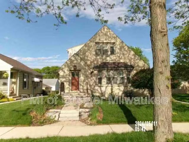 Jackson Park 3030A S 50th St