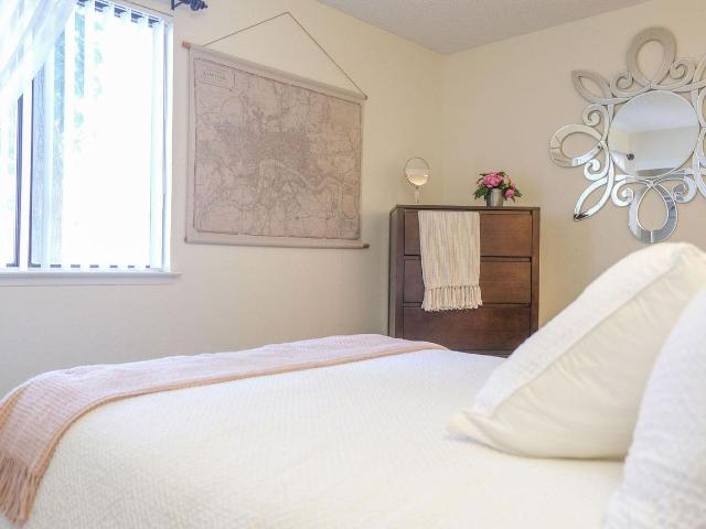 Jackson Park Place 1 Bedroom Apartment for Rent at 1830 E Fir Ave, Fresno, CA 93720 Woodward Park