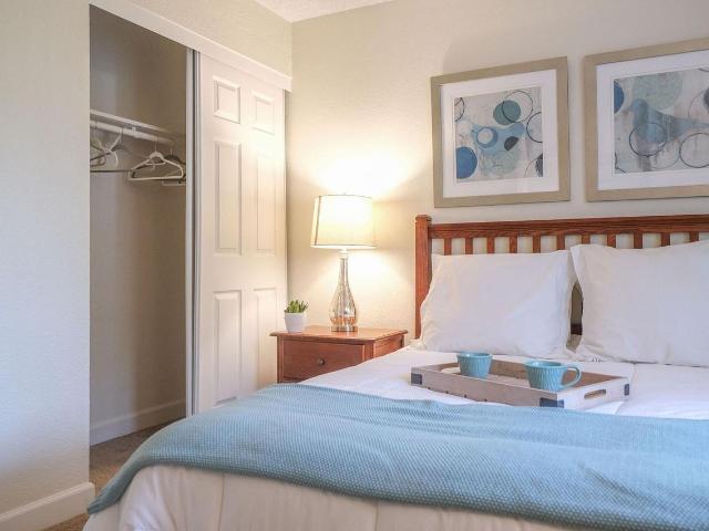Jackson Park Place 1 Bedroom Apartment for Rent at 1830 E Fir Ave, Fresno, CA 93720 Woodward Park