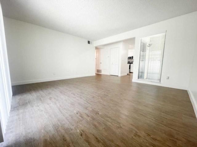 Jackson Park Place 2 Bedroom Apartment for Rent at 1830 E Fir Ave, Fresno, CA 93720 Woodward Park