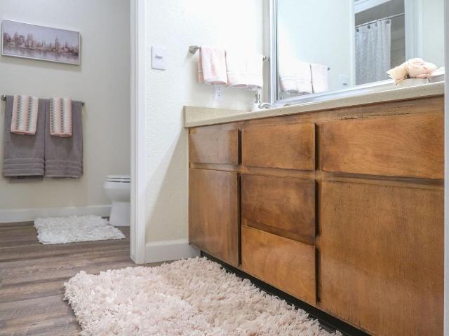 Jackson Park Place 2 Bedroom Apartment for Rent at 1830 E Fir Ave, Fresno, CA 93720 Woodward Park