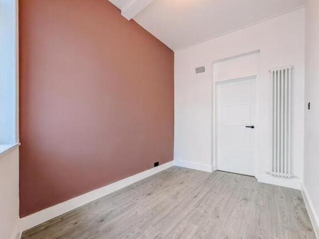Jackson Road, London, 1 Bedroom Flat
