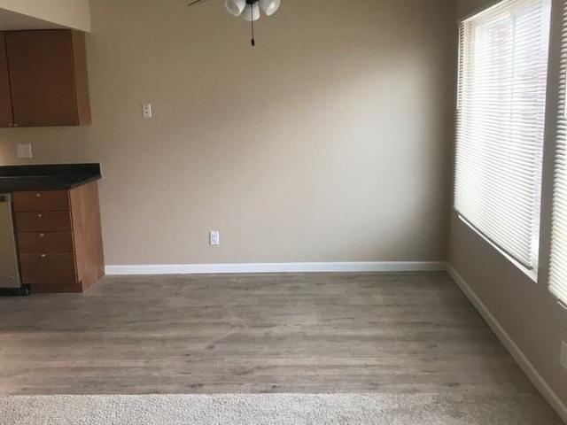 Jackson Square 2 Bedroom Apartment for Rent at Jackson Square LLC, Omaha, NE 68105 Hanscom Park