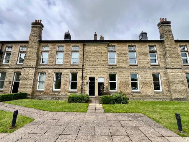 Jackson Walk, Menston, ILKLEY 2 bed apartment to rent £1,000 pcm £231 pw