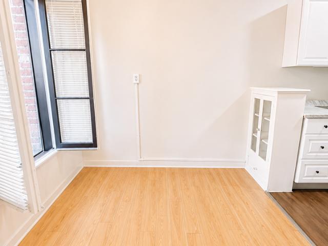Jackson 213 Studio Apartment for Rent at 213 S Jackson St, Glendale, CA 91205 City Center