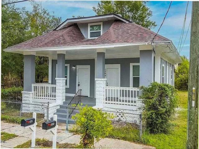 Jacksonville House. Homey & newlyrenovated