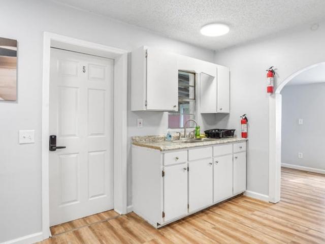 Jacksonville House with Dining area. Highquality &