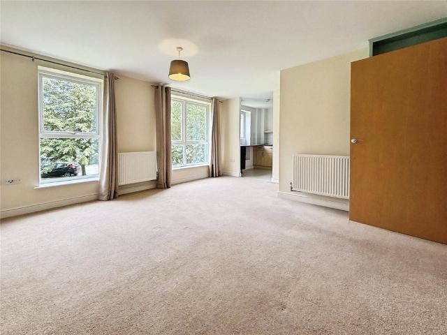 Jackwood Way, Kent TN1 2 bed flat to rent £1,550 pcm £358 pw