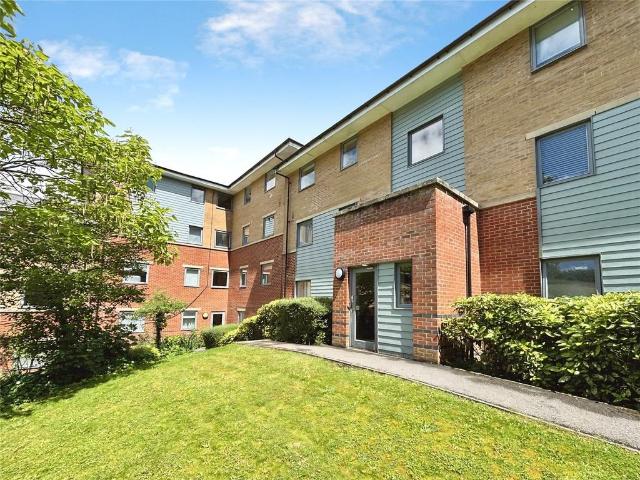 Jackwood Way, Kent TN1 2 bed flat to rent £1,600 pcm £369 pw