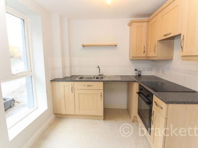 Jackwood Way, Jackwood Court Jackwood Way TN1, 2 bed flat to rent, £1,400 pcm | PrimeLocation