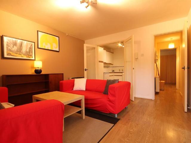 Jacobins Chare, Newcastle upon Tyne 2 bed apartment to rent £1,095 pcm £253 pw
