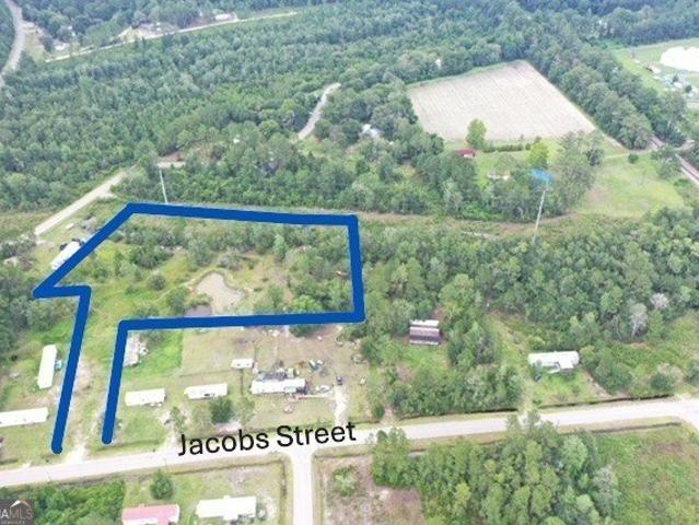 Jacobs St, Nahunta, GA 31553