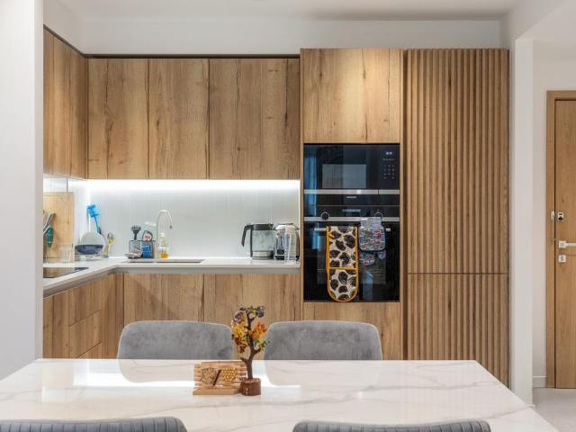 Jacquard Point, London E1 1 bed flat to rent £2,643 pcm £610 pw