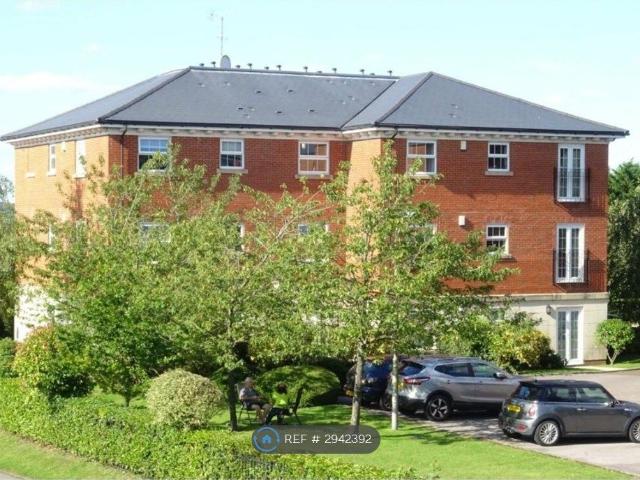 Jago Court, Newbury RG14, 2 bed flat to rent, £1,350 pcm | PrimeLocation