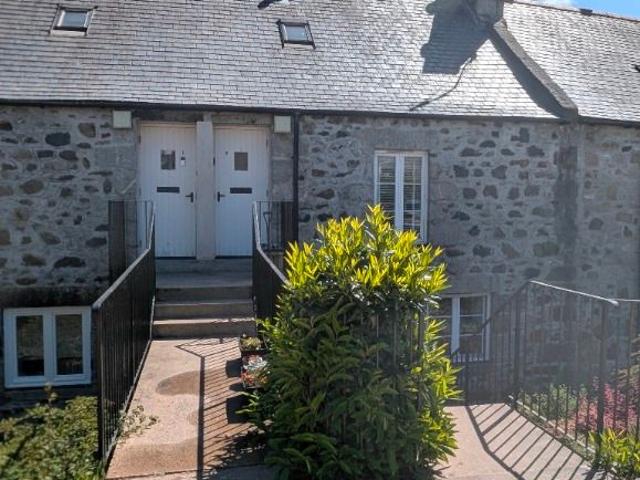 Jake Forbes Close, Huntly, Aberdeenshire AB54, 2 bed flat to rent, £650 pcm | PrimeLocation