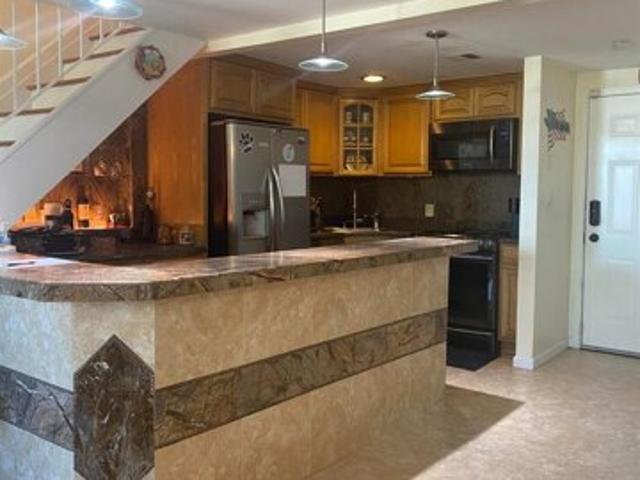 Jaques St Unit,elizabeth, Condo For Sale