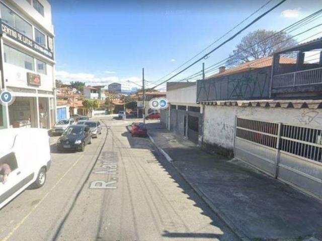 Jardim Colonial próximo Rio Bonito Rua Comercial ou residencial