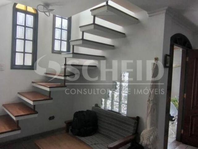 Jardim Consórcio Casa Térrea com 5 quartos e Suítes 3 Vagas