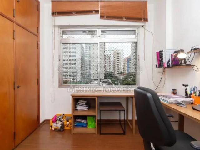 Jardim América | Apto com 160 m² | 3 dormitórios | Próximo ao colégio Dante Alighieri e do shopping!