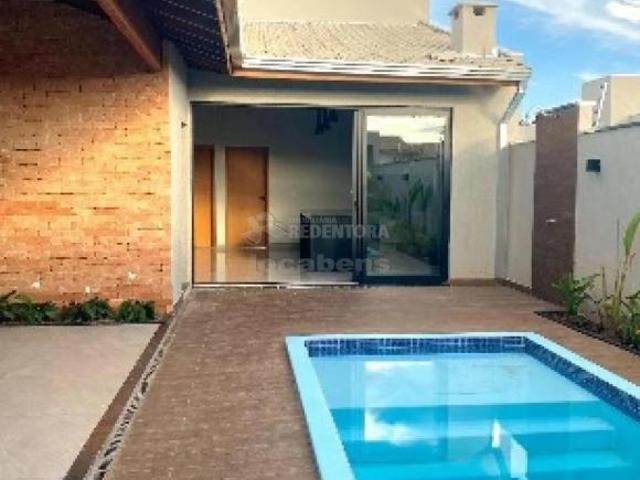 Jardim Amélia Dionísio Casa com 03 dormitorios, 02 vagas de garagem