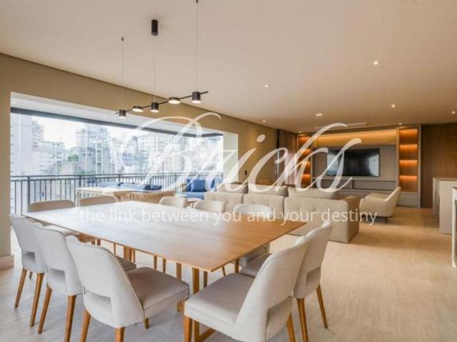 Jardim America 226 m², 4 dormitórios, 3 suites, 4 vagas ZABO NEOCLASSICO RECÉM ENTREGUE