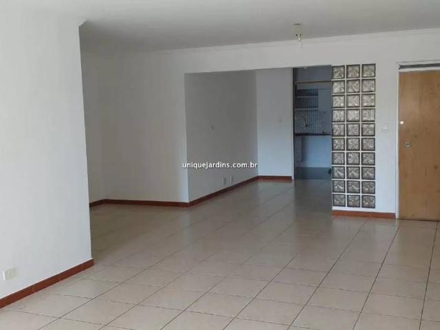 Jardim América: 2 Dorm | 1 Suíte | 2 Vagas | 156 m² úteis