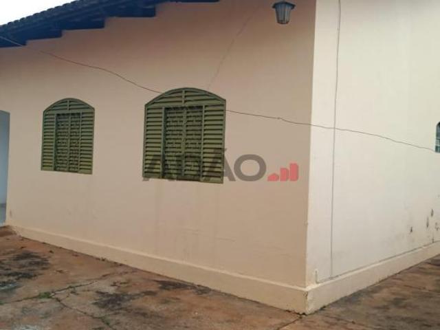 JARDIM ANA LUCIA Casa de Rua com 4 Quarto s por R$ 1550000.00 no setor Jardim Ana Lúcia IN38012