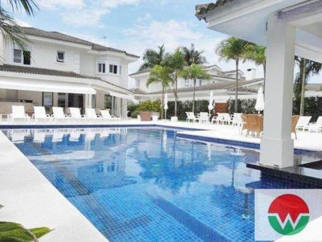 Jardim Acapulco Guarujá Casa a venda com 5 suítes e lazer total