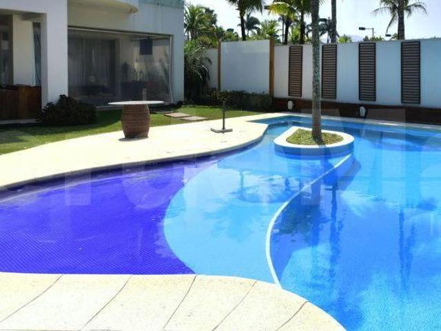 Jardim Acapulco Guarujá, casa de luxo em condomínio
