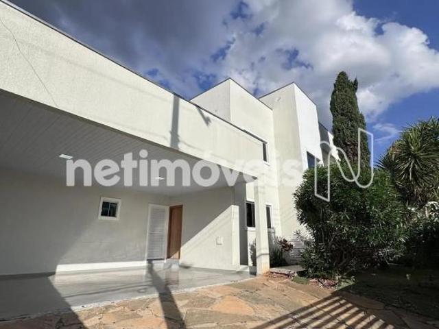 JARDIM BOTÂNICO | CONDOMÍNIO OURO VERMELHO 1 | CASA DESOCUPADA | TRÊS SUÍTES | LAZER COMPLETO