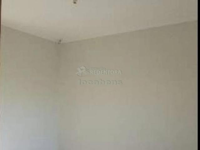 Jardim Bianco Casa com 2 dorms, sala, coz, wc, quintal, garagens cobertas, portão basculante eletr