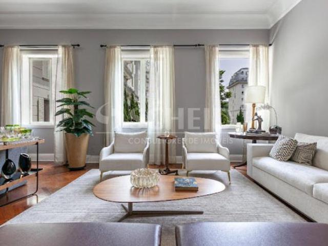 Jardim Guedala, apartamento em prédio muito requisitado!