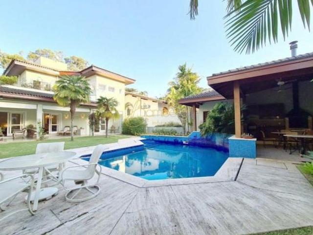 Jardim dos Estados 900 m² construída 4 suítes 10 vgs