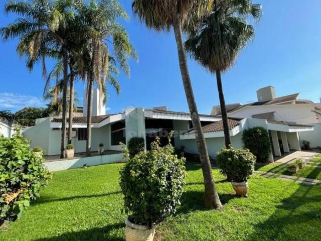 Jardim dos Seixas Casa comercial com 6 dormitórios e amplas salas em excelente localização