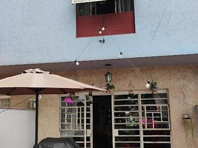 Jardim da Glória Lindo sobrado com 3 dormitórios 200m²