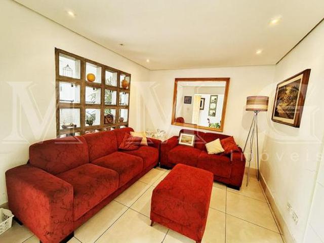 Jardim da Gloria / Vila Mariana. Sobrado com 3 quartos sendo uma suíte 2 garagens
