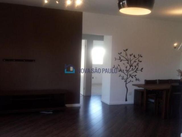 Jardim da Saúde. Apartamento, com 03 Dormitórios, 01 suíte, 03 vagas e 120 m² útil