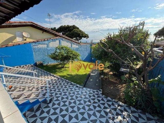 Jardim das Indústrias à venda Casa com Suíte e Varanda