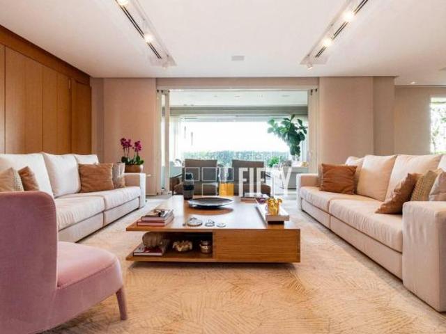 Jardim Europa 511m com 4 suites 5 vagas !