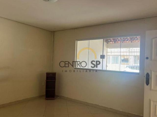 Jardim Flórida, Casa com 2 dormitórios e quintal, apenas:R$ 280.000