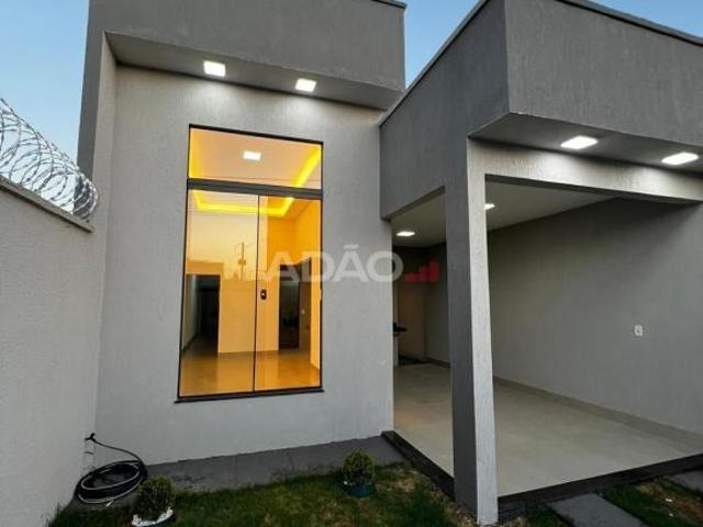 JARDIM HIMALAIA 3/4 Casa de Rua com 3 Quarto s por R$ 360000.00 no setor Jardim Himalaia TA39312