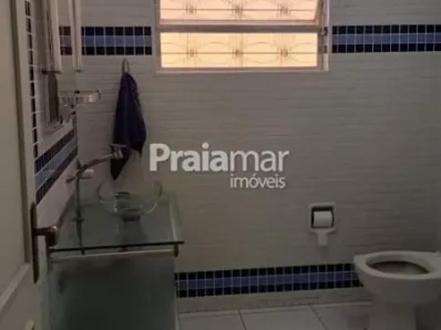 Jardim independência/sv = casa térrea em são vicente | 4 dormitórios, 2 suítes, piscina e 5 vagas |