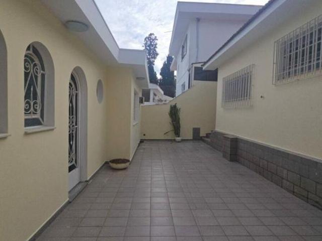 Jardim Londrina Próximo Jokey belíssima casa Térrea rua com segurança