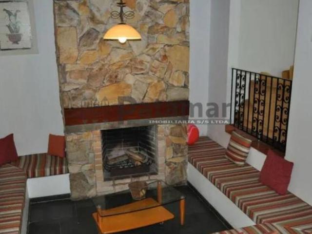 Jardim Leonor ! Casa à venda com 4 quartos, piscina e espaço gourmet
